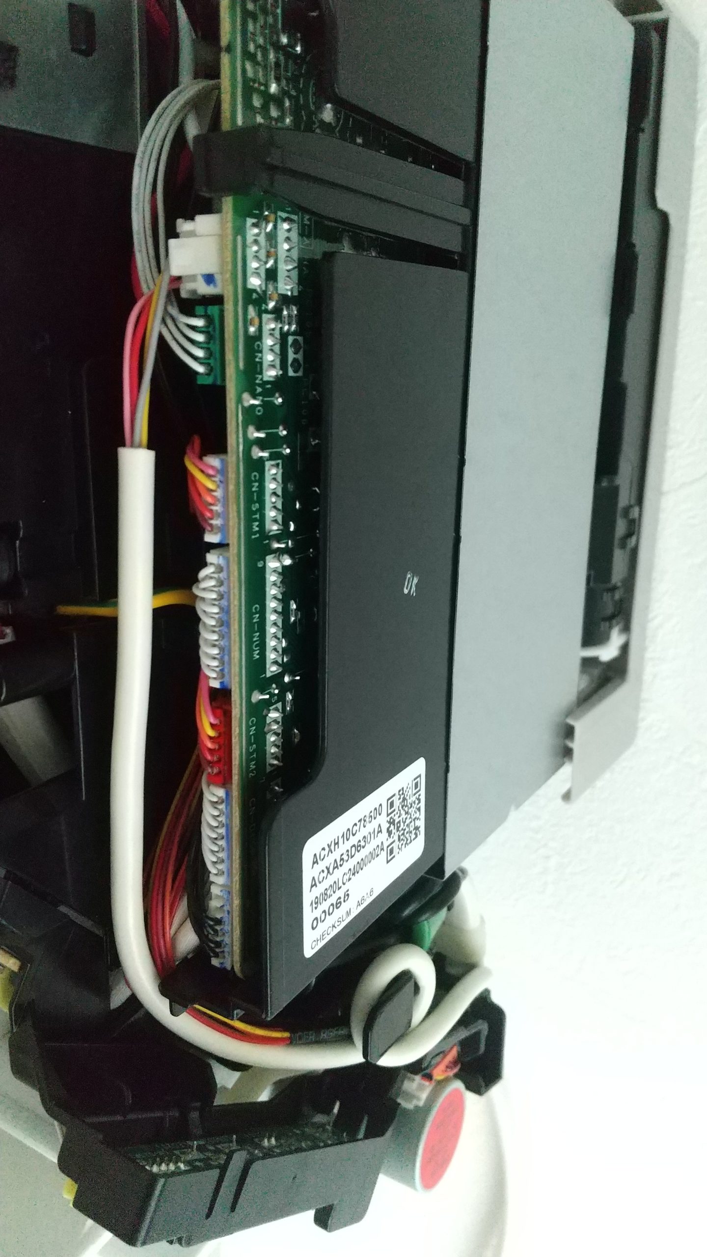 パナソニックエアコン 『無線アダプターの取り付け方』CF-TA9 | KS設備施工録